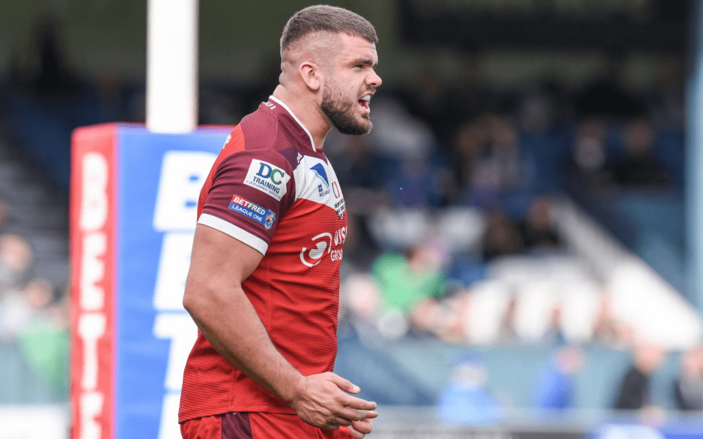 Parksiders secure Halifax forward Keelan Foster - Hunslet RLFC